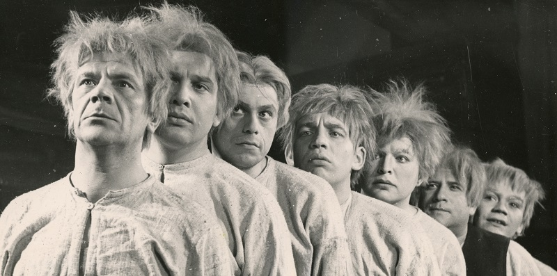 Juhani – Rudolf Nuude, Tuomas – Aksel Orav, Aapo – Tõnis Kask, Simeoni ...